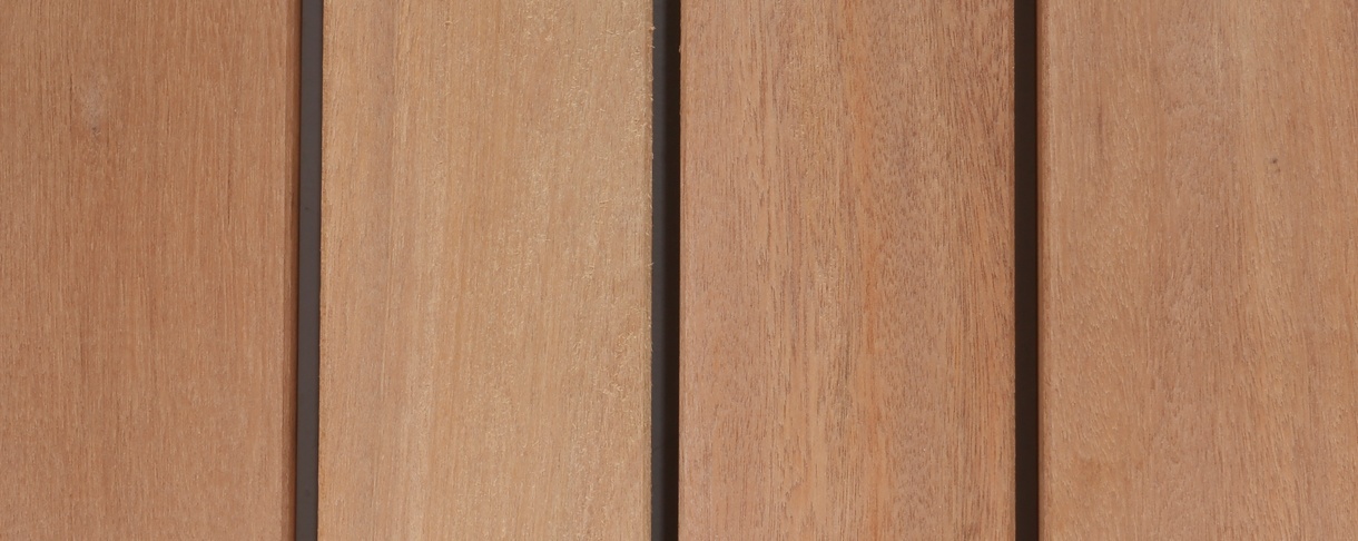 Red Louro Gamela FSC Hardwood - Van den Berg Hardhout