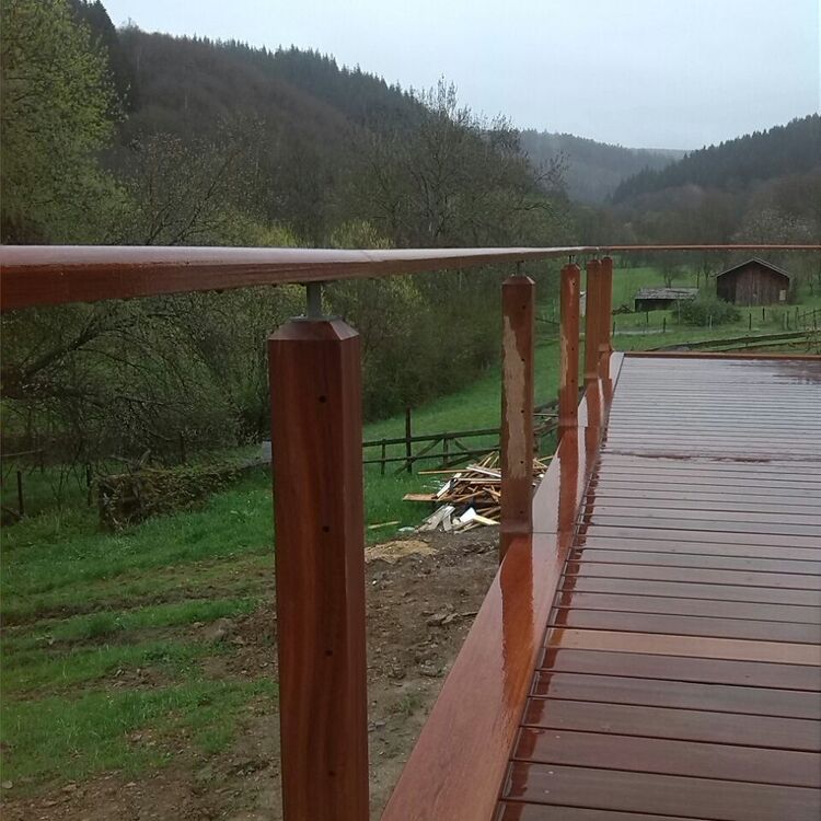 Wooden Veranda - Van den Berg Hardhout