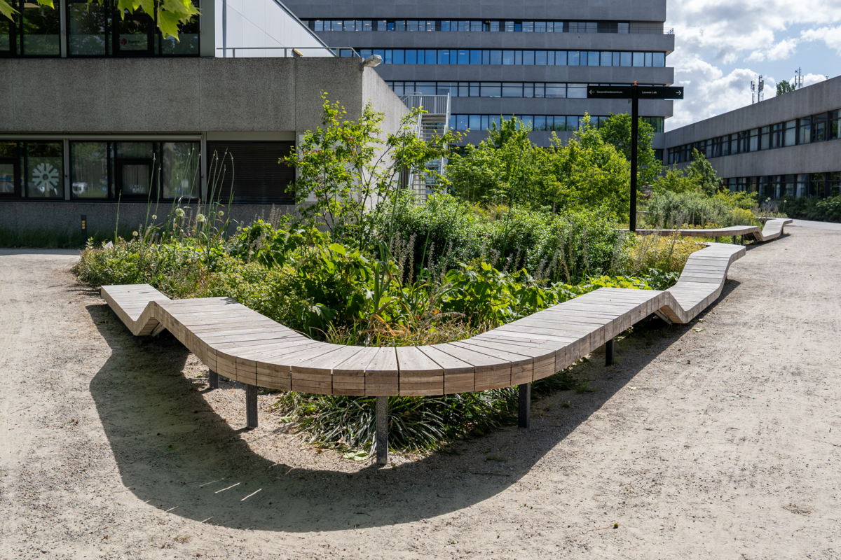Slangenbank Het Slotervaart - Van den Berg Hardhout