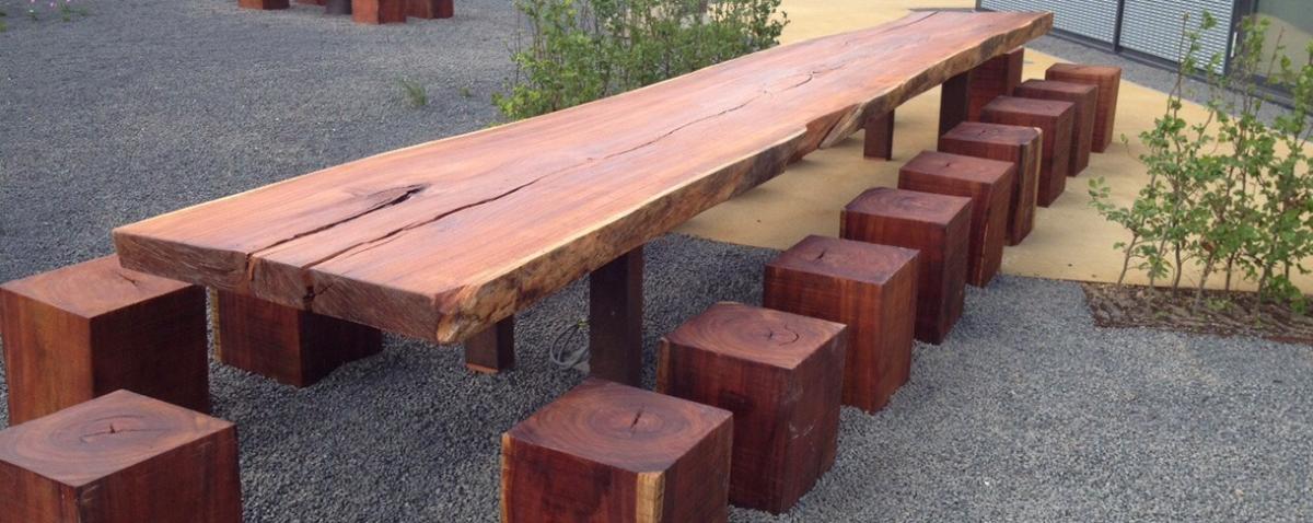 Robust hardwood table - Van den Berg Hardhout