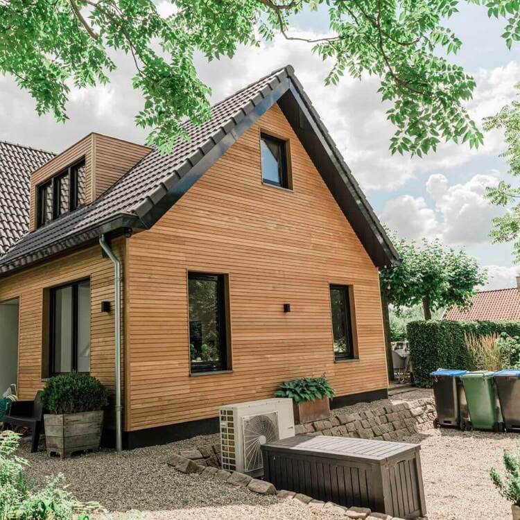 Louro gamela facade cladding - Van den Berg Hardhout