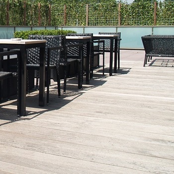 Wooden Terrace - Van den Berg Hardhout
